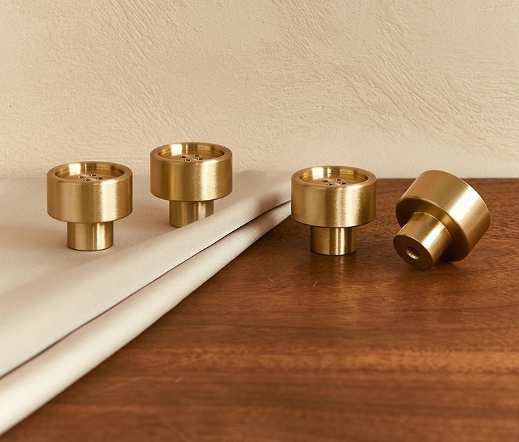 Button Handle - Homequarters